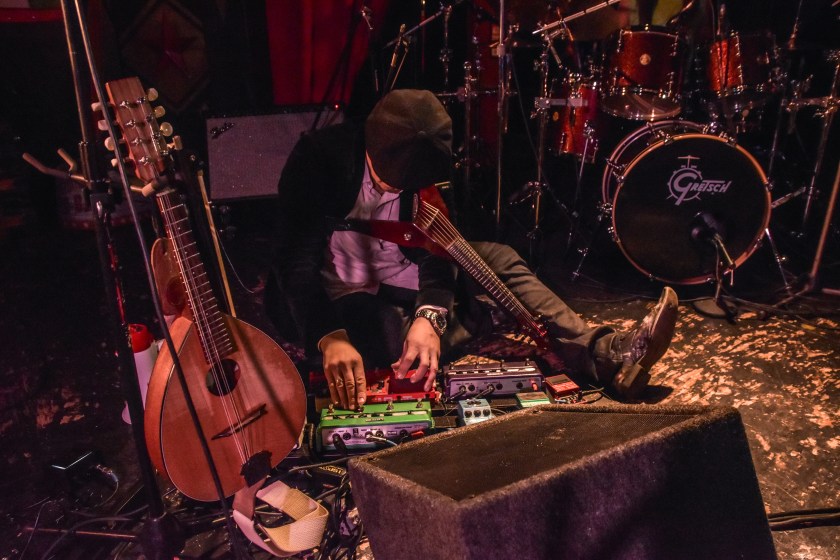 Interview With Violin Virtuoso Joe Deninzon Proglodytes